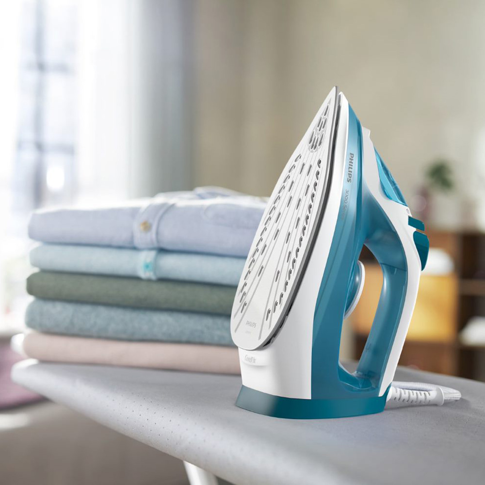 Buy Philips 3000 Series Steam Iron - Blue in KSA | Mumzworld